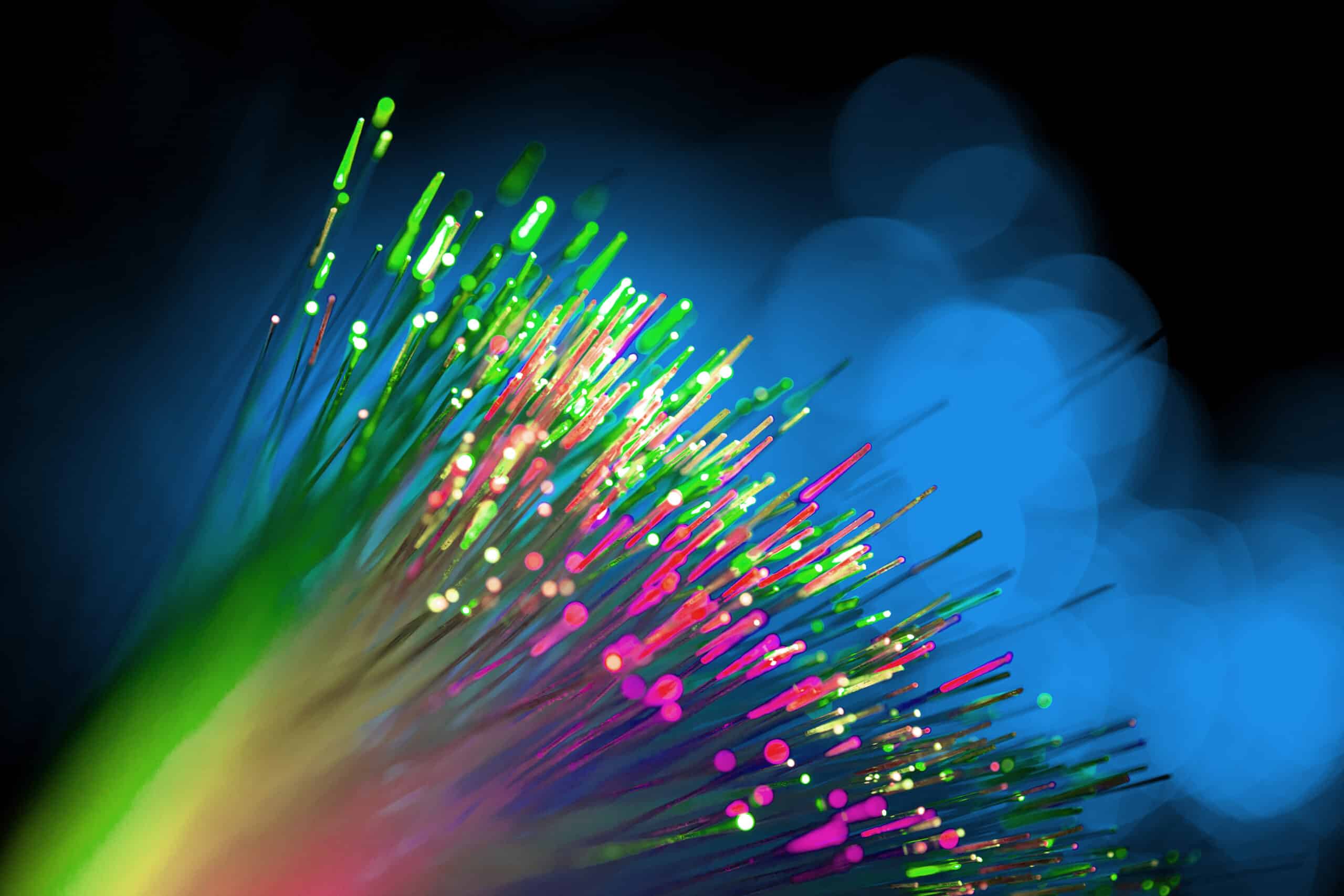 Fibra óptica para pymes: impulsa la productividad de tu negocio